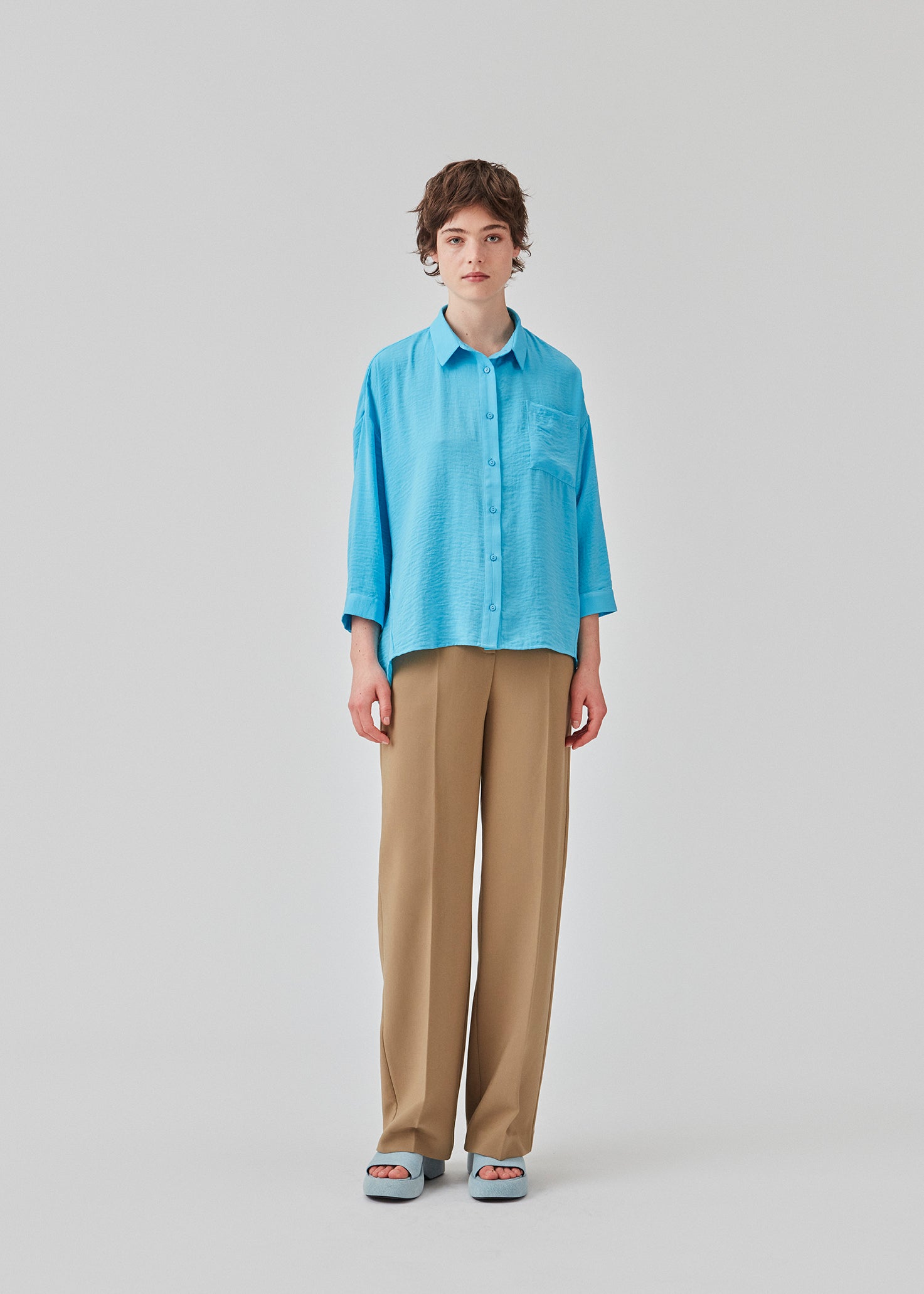 Buy Alexis shirt - Pool Blue – Modström COM