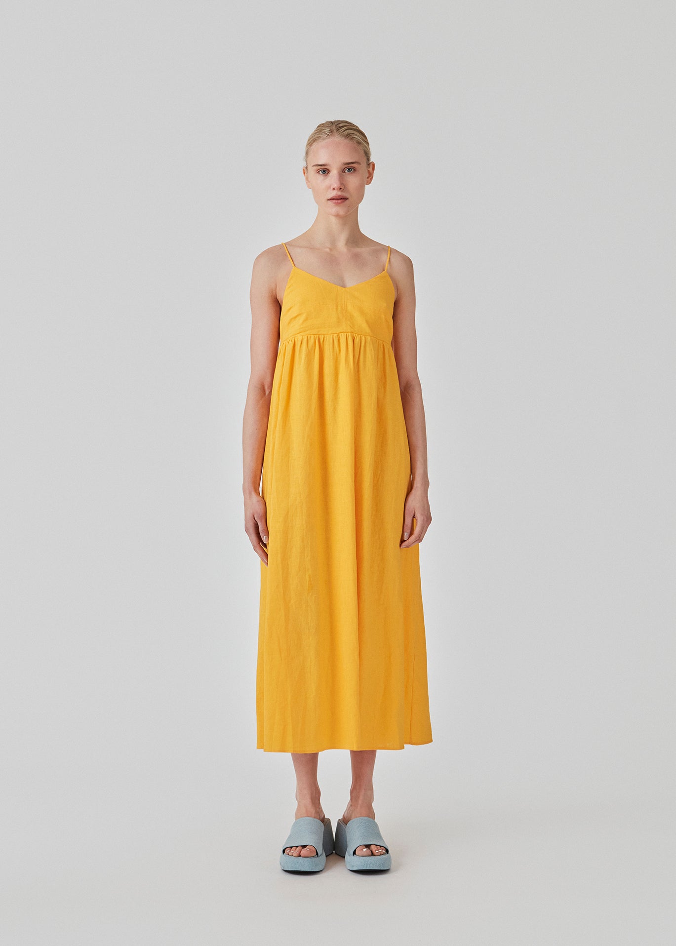 Buy DarrelMD long dress - Gold Fusion – Modström COM